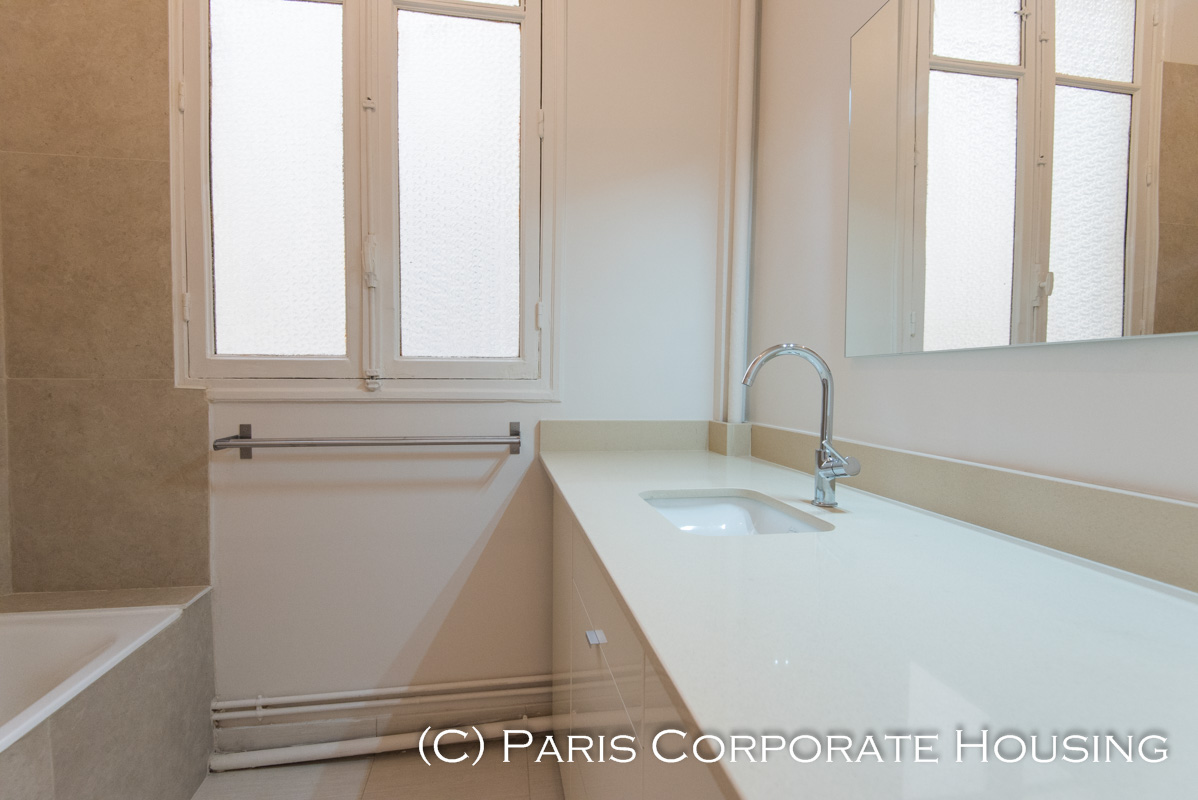 Rue Pérignon - 2 Bedrooms - Furnished