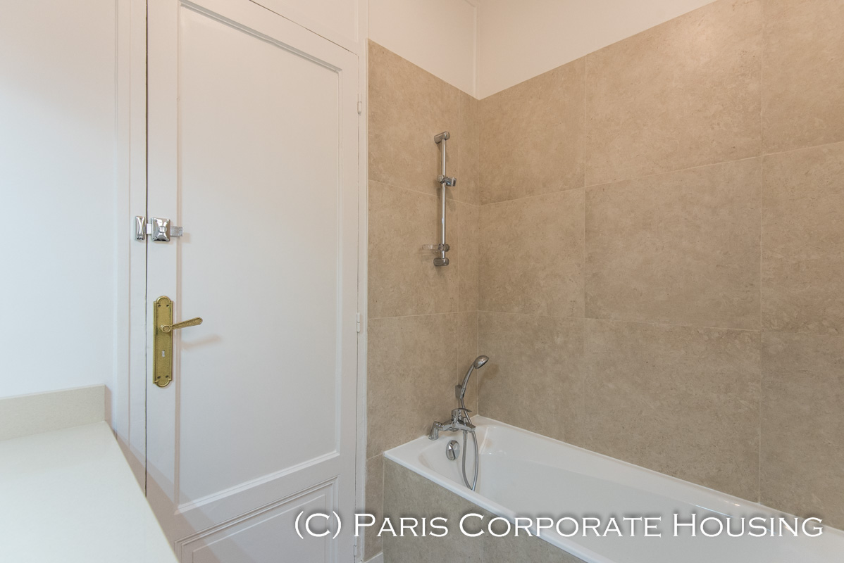 Rue Pérignon - 2 Bedrooms - Furnished